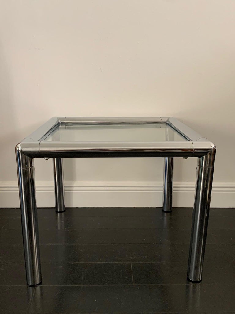 20th Century Vintage Chrome Tubular Glass End Table For Sale at 1stDibs