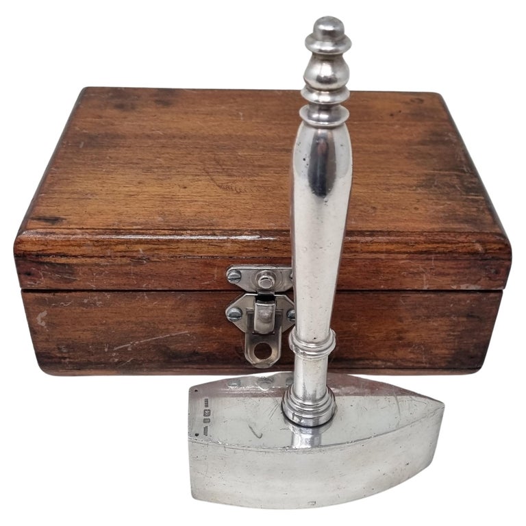 20th Silver Mallet For Sale at 1stDibs