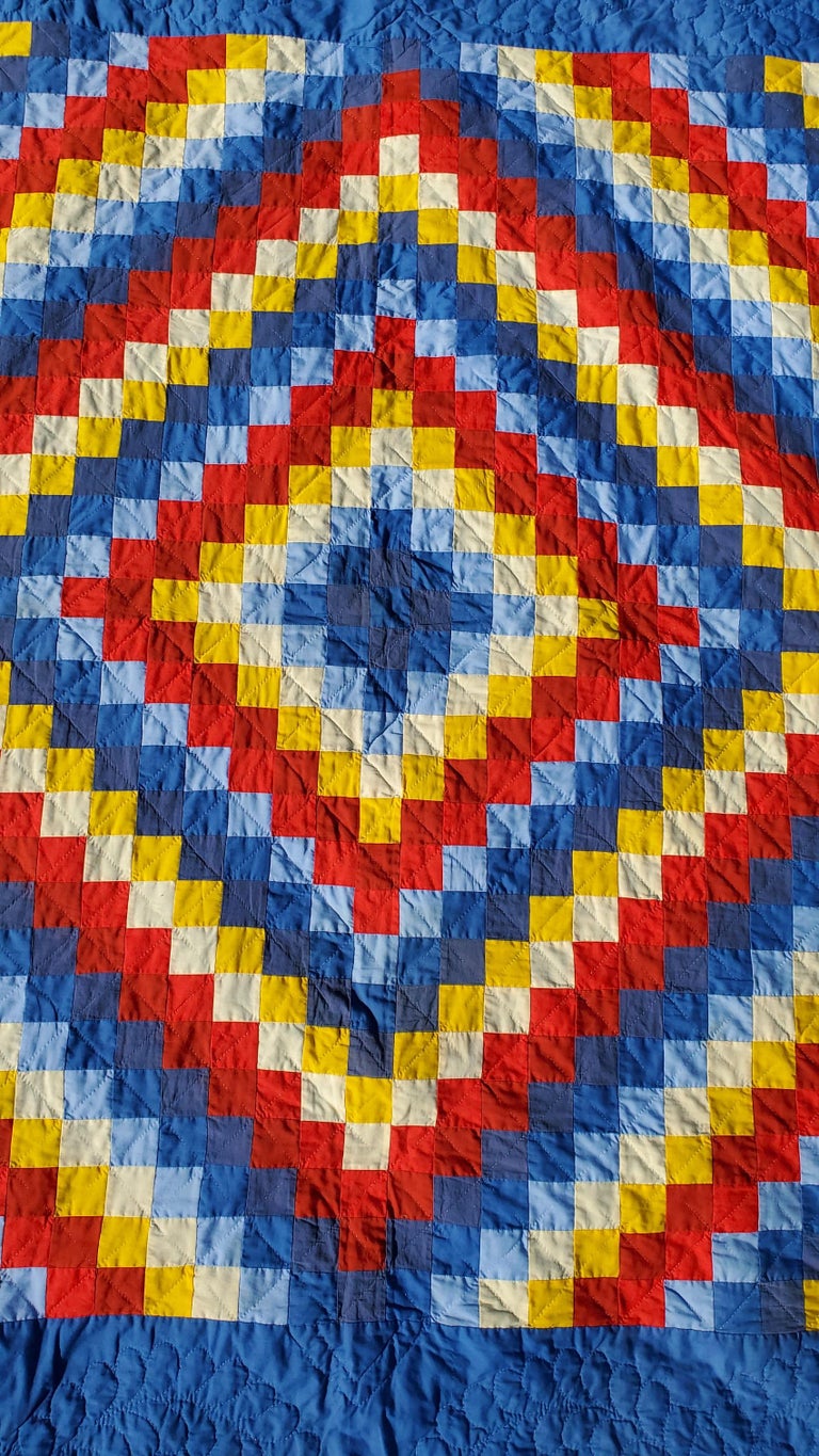 20th Century Pennsylvania Amish Philadelphia Pavement Quilt For Sale at ...