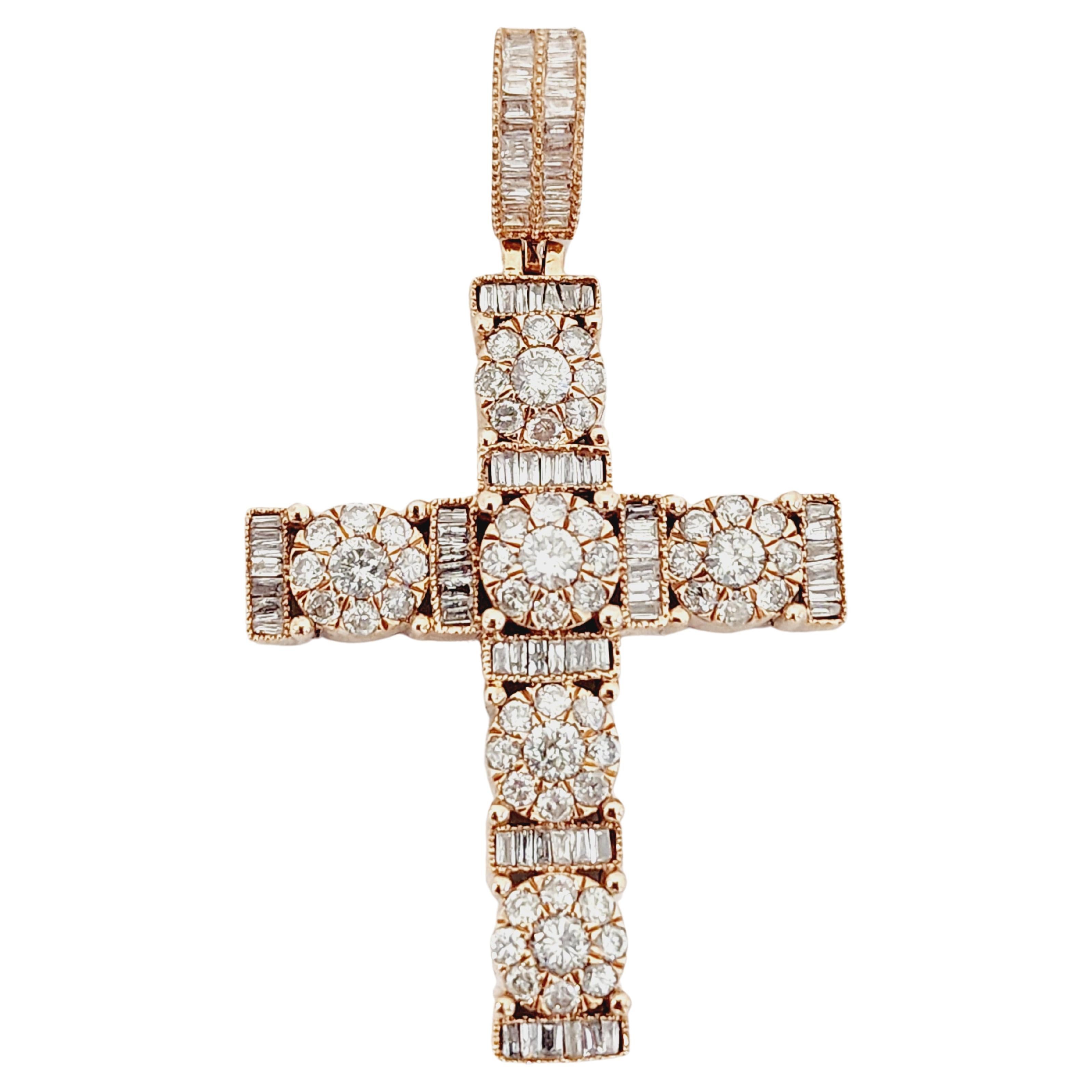 1.05 Carat Diamond Cross Pendant 14 Karat Yellow Gold For Sale at 1stDibs