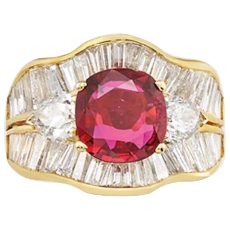 2.10 Carat Ruby, Diamond and Gold Ring For Sale at 1stDibs