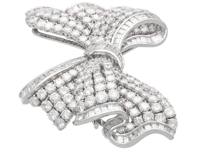 21.04 Carat Diamond and Platinum Bow Brooch For Sale at 1stDibs