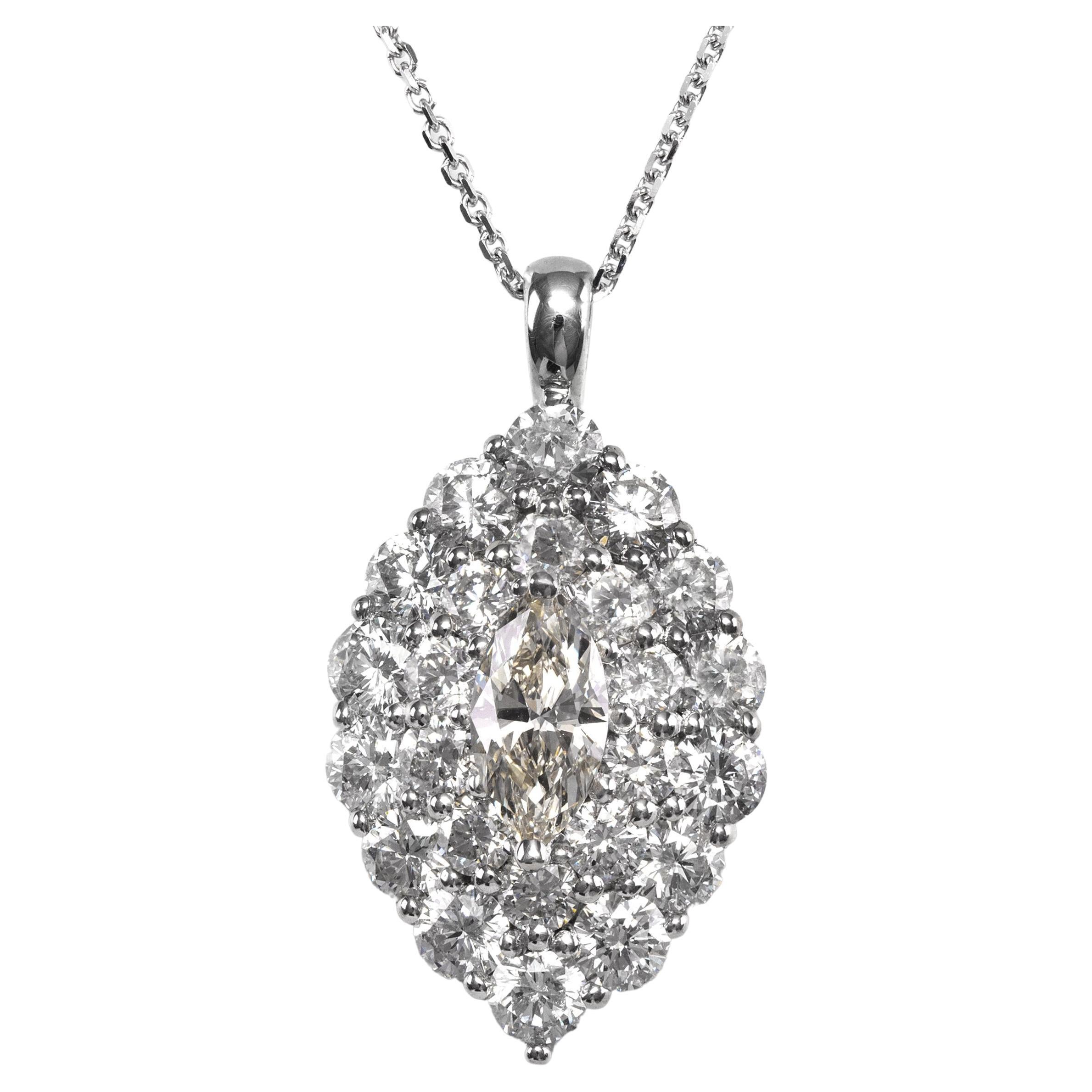 1.26ct Natural Yellow Oval Diamond Pendant Necklace For Sale at 1stDibs