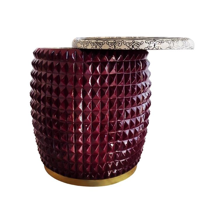 21st Century Ako Side Table Lacquered Wood Polished Brass For Sale at ...