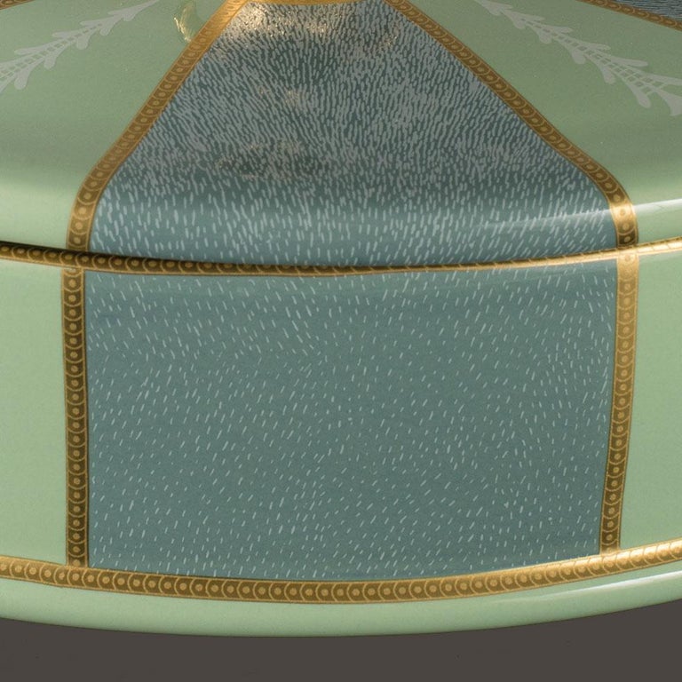 21st Century, Animal Box Collection, Porcelain Box with Golden Bronze ...