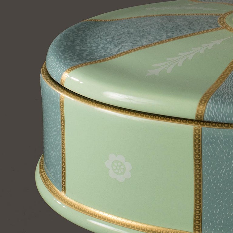 21st Century, Animal Box Collection, Porcelain Box with Golden Bronze ...