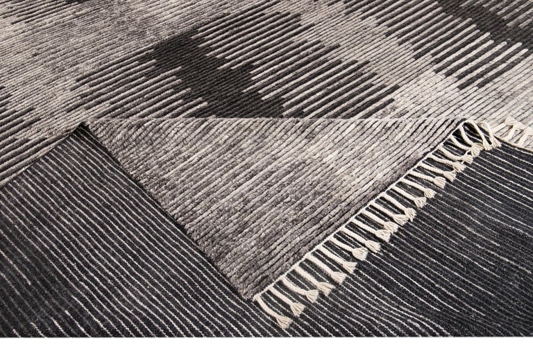 21st Century Contemporary Textured Ribbed Wool Rug For Sale at 1stDibs