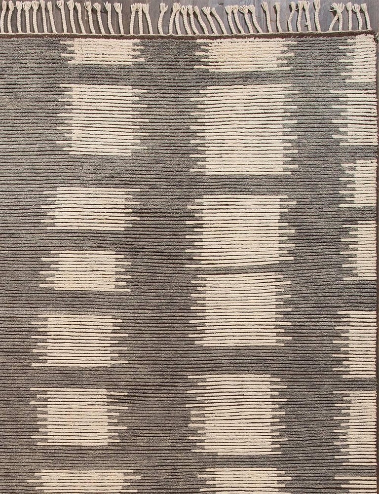 21st Century Gray Geometric Moroccan-Style Carpet For Sale at 1stDibs