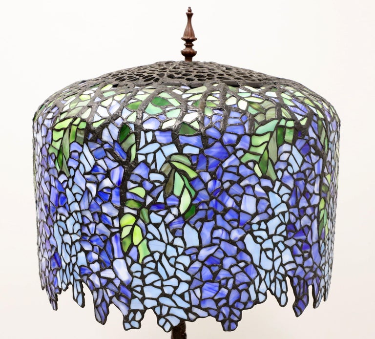 21st Century Large Tiffany Style Wisteria Table Lamp For Sale at 1stDibs