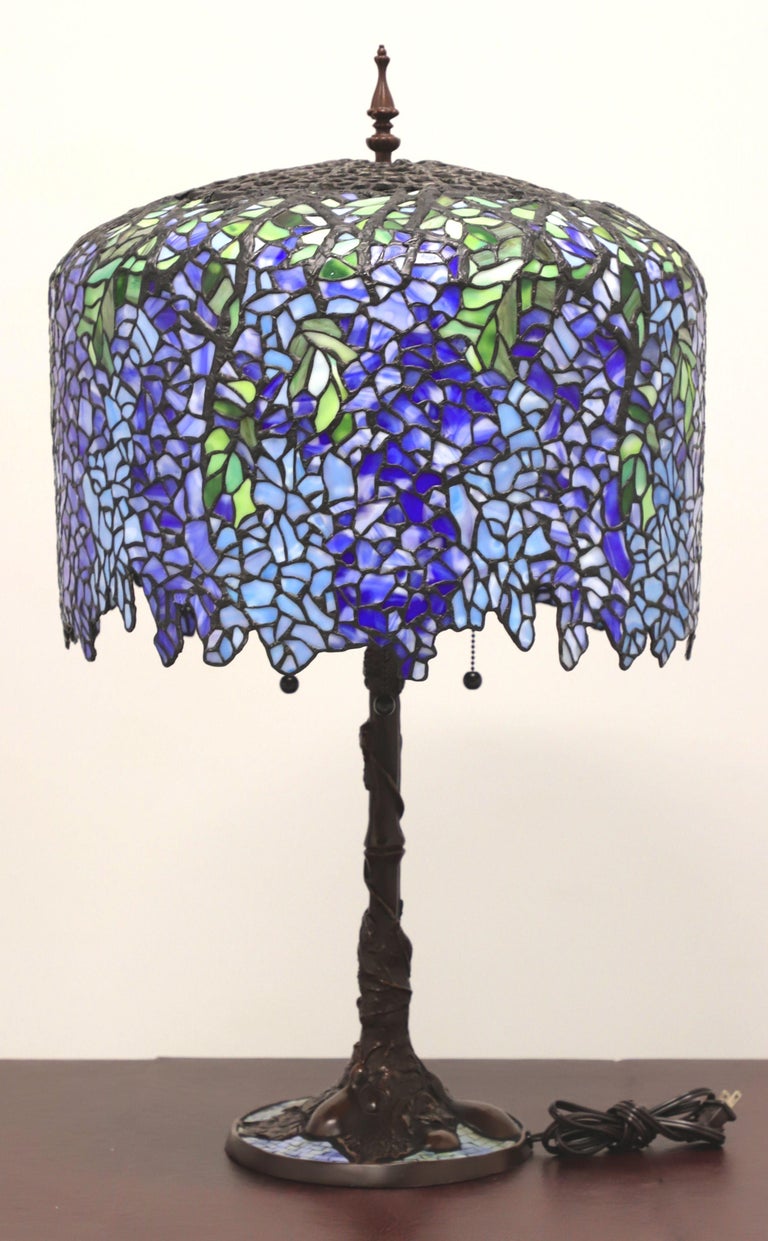 21st Century Large Tiffany Style Wisteria Table Lamp For Sale at 1stDibs