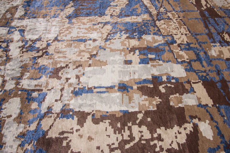 21st Century Modern Abstract Wool and Silk Indian Rug For Sale at 1stDibs