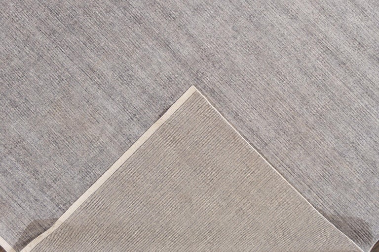 Apadana Modern Indian Loop/Cut Gray Boho Rug For Sale at 1stDibs