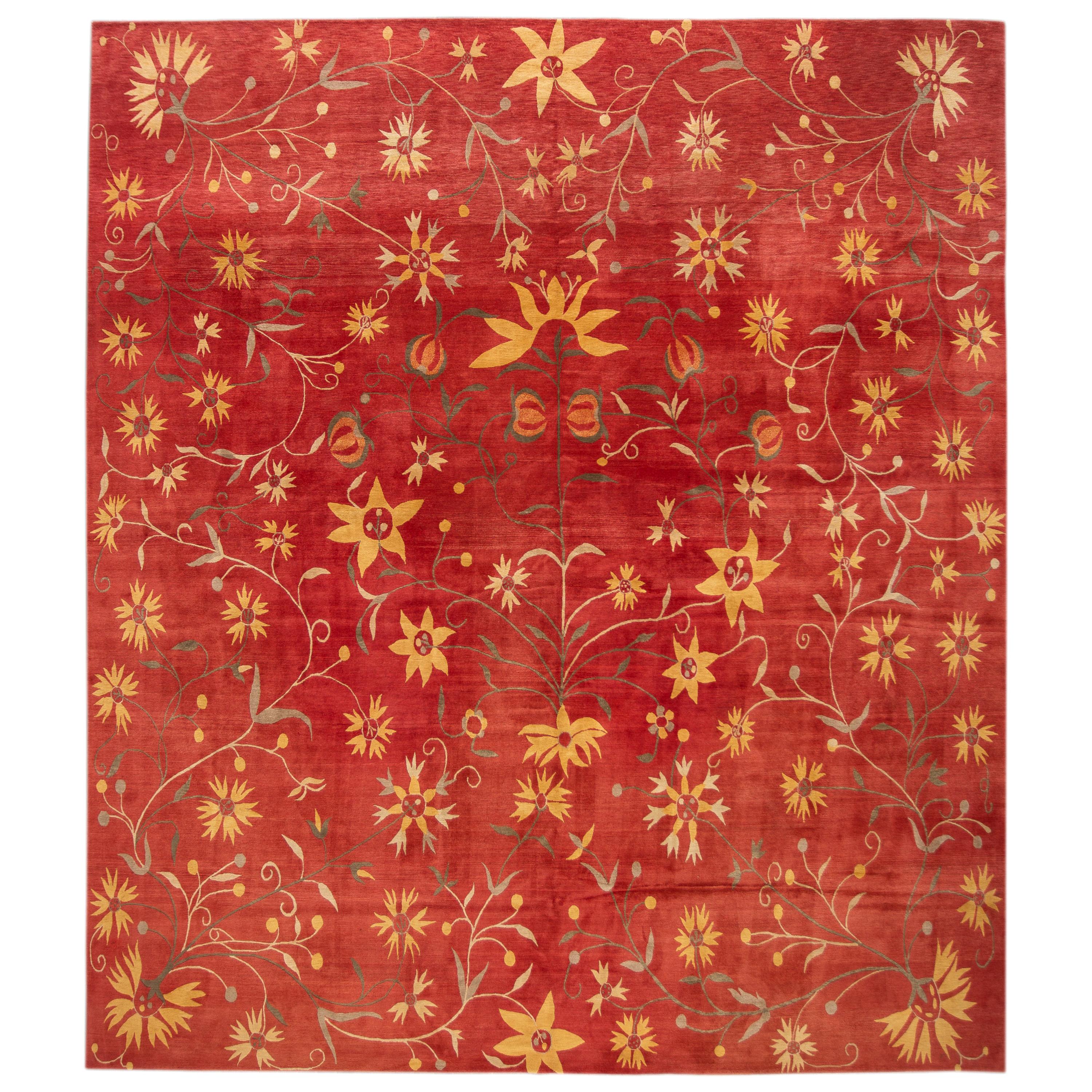 Modern Tibetan Handmade Lyndhurst Floral Pattern Gray Wool and Silk Rug ...