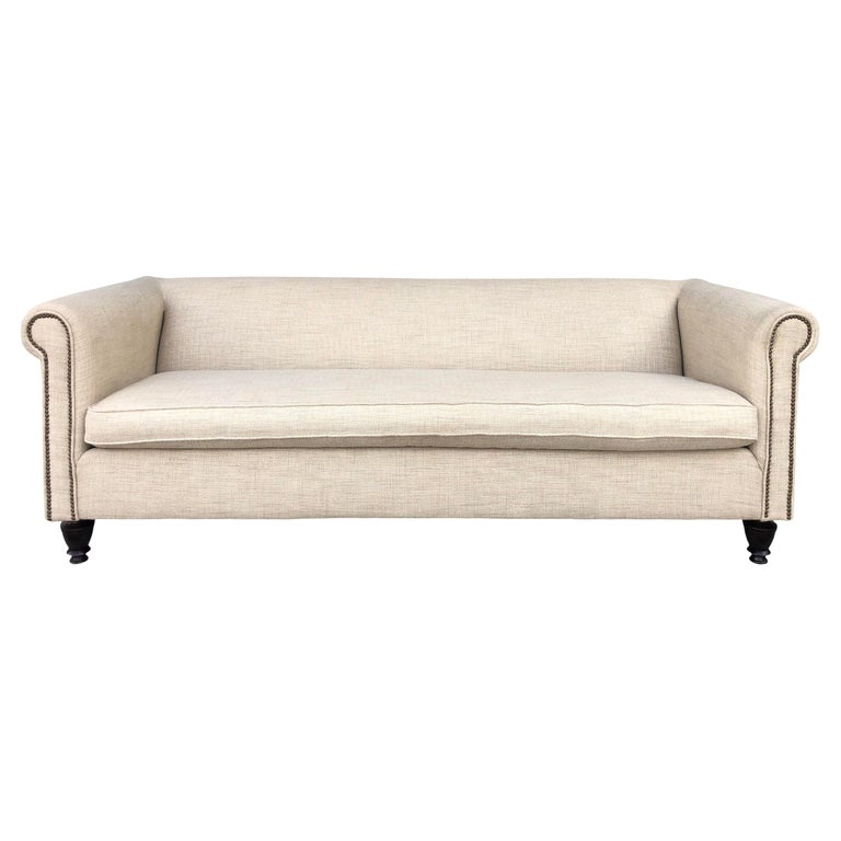 21st Century Traditional Bernhardt Sofa in Linen with Nailhead Details ...