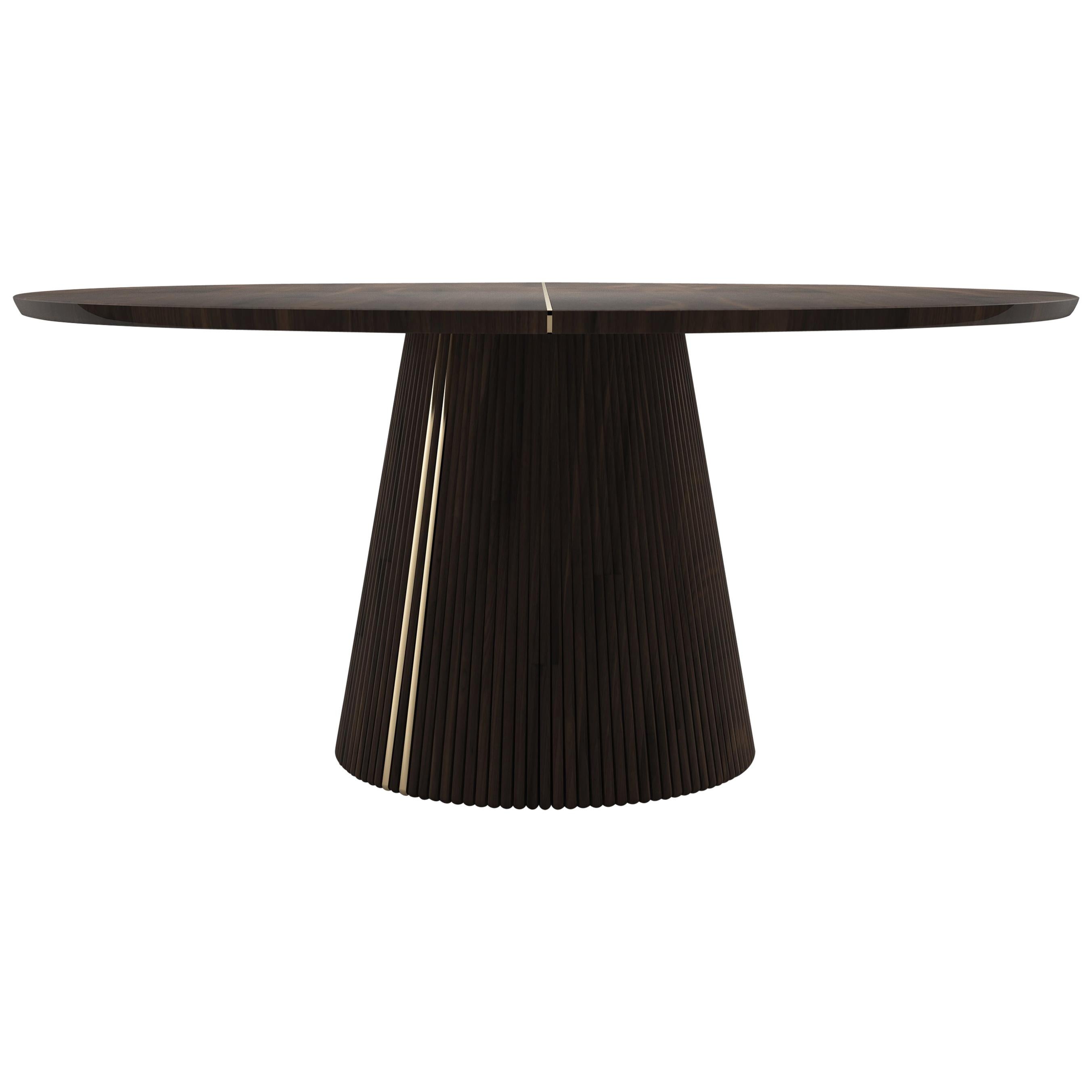 21st Century Henry II Dining Table Walnut Wood For Sale at 1stDibs