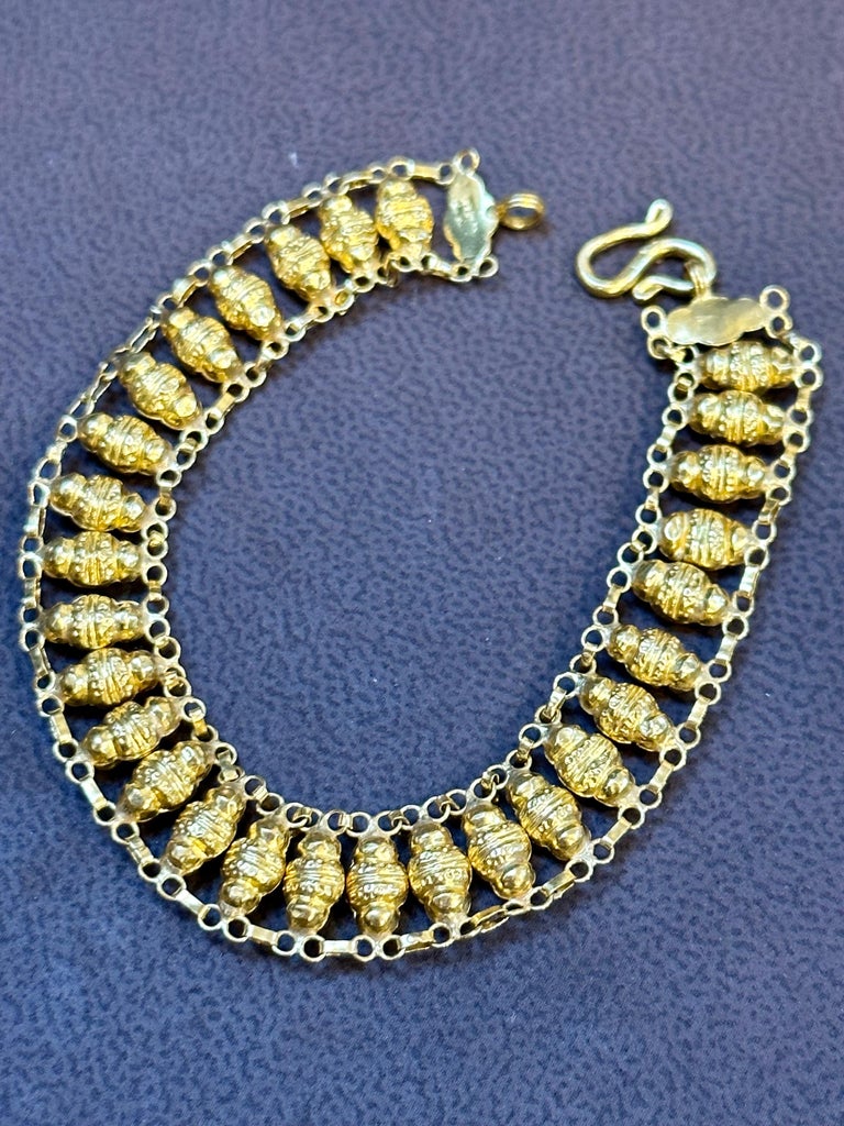 22 Karat Yellow Gold 7.6 Gm Link Bracelet Unisex For Sale at 1stDibs