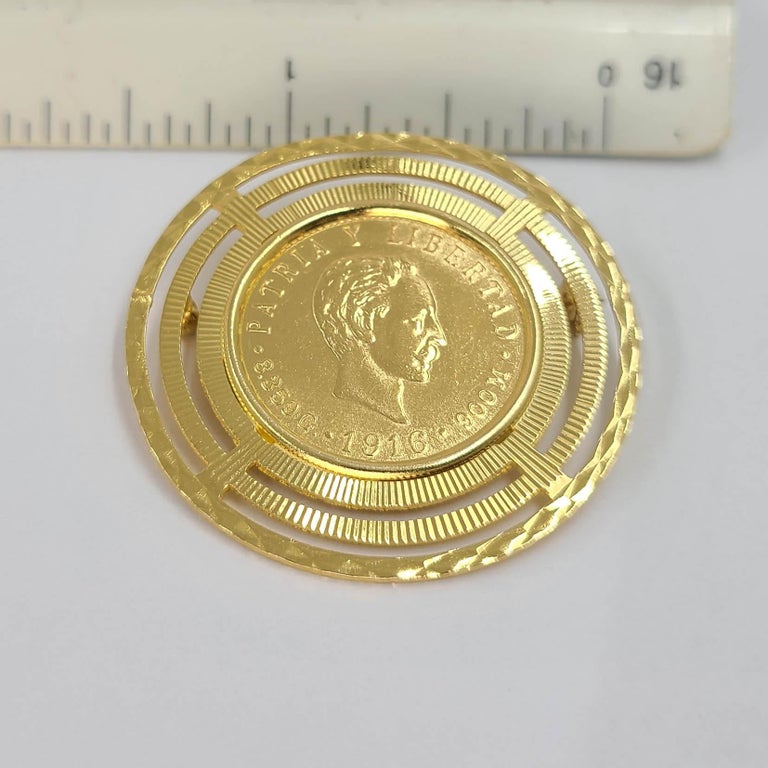 22 Karat Yellow Gold Cuban Cinco Pesos Coin Pin For Sale at 1stDibs