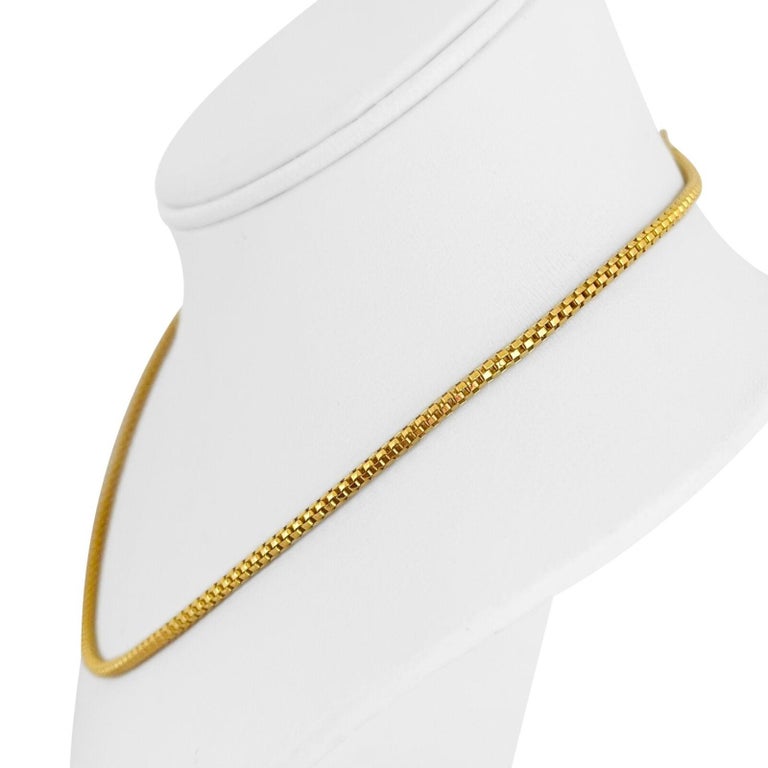 22 Karat Yellow Gold Ladies Cylinder Box Link Necklace For Sale at 1stDibs