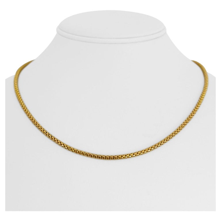 22 Karat Yellow Gold Ladies Cylinder Box Link Necklace For Sale at 1stDibs