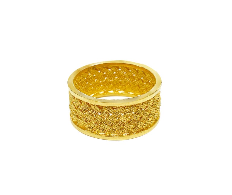 22 Karat Yellow Gold Ring at 1stDibs | 22 karat gold, 22 carat gold ...