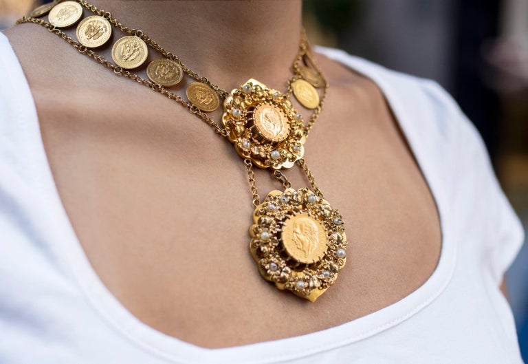 22 Karats Yellow Gold Mexican Coin Medalion Choker Necklace For Sale at ...