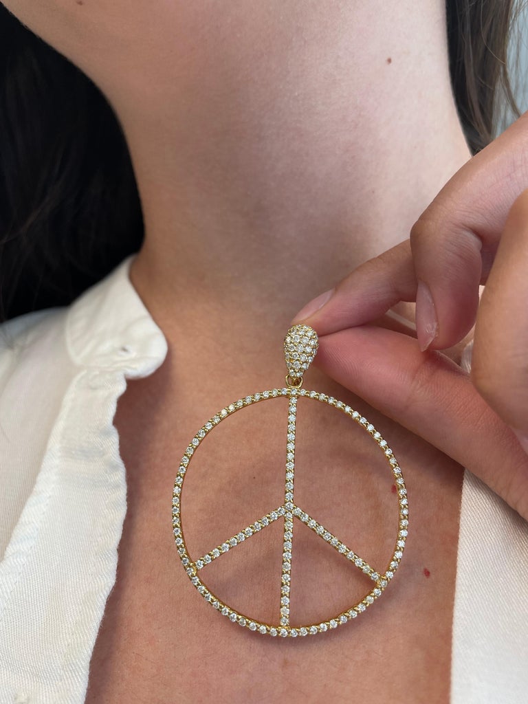 2.20ct Diamond Peace Sign Pendant 18k Yellow Gold at 1stDibs