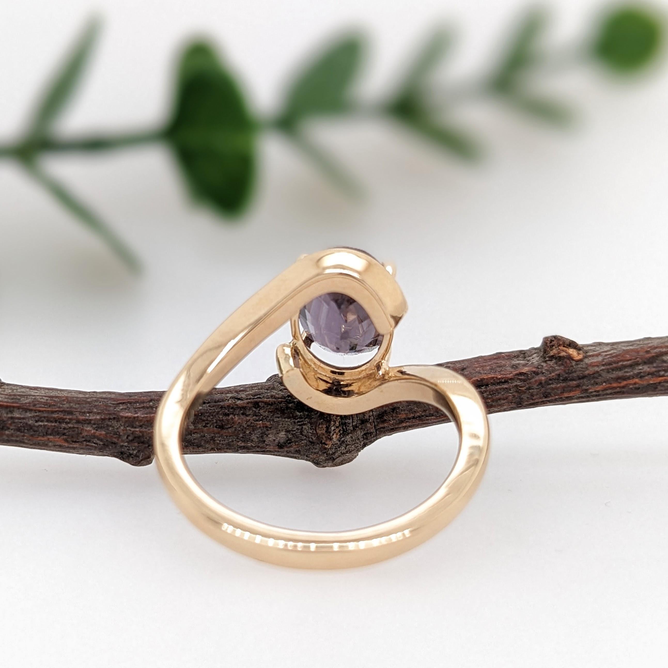 2.2ct Spinel Solitaire Ring in Solid 14K Yellow Gold Oval 9x7mm Bypass Ring For Sale at 1stDibs