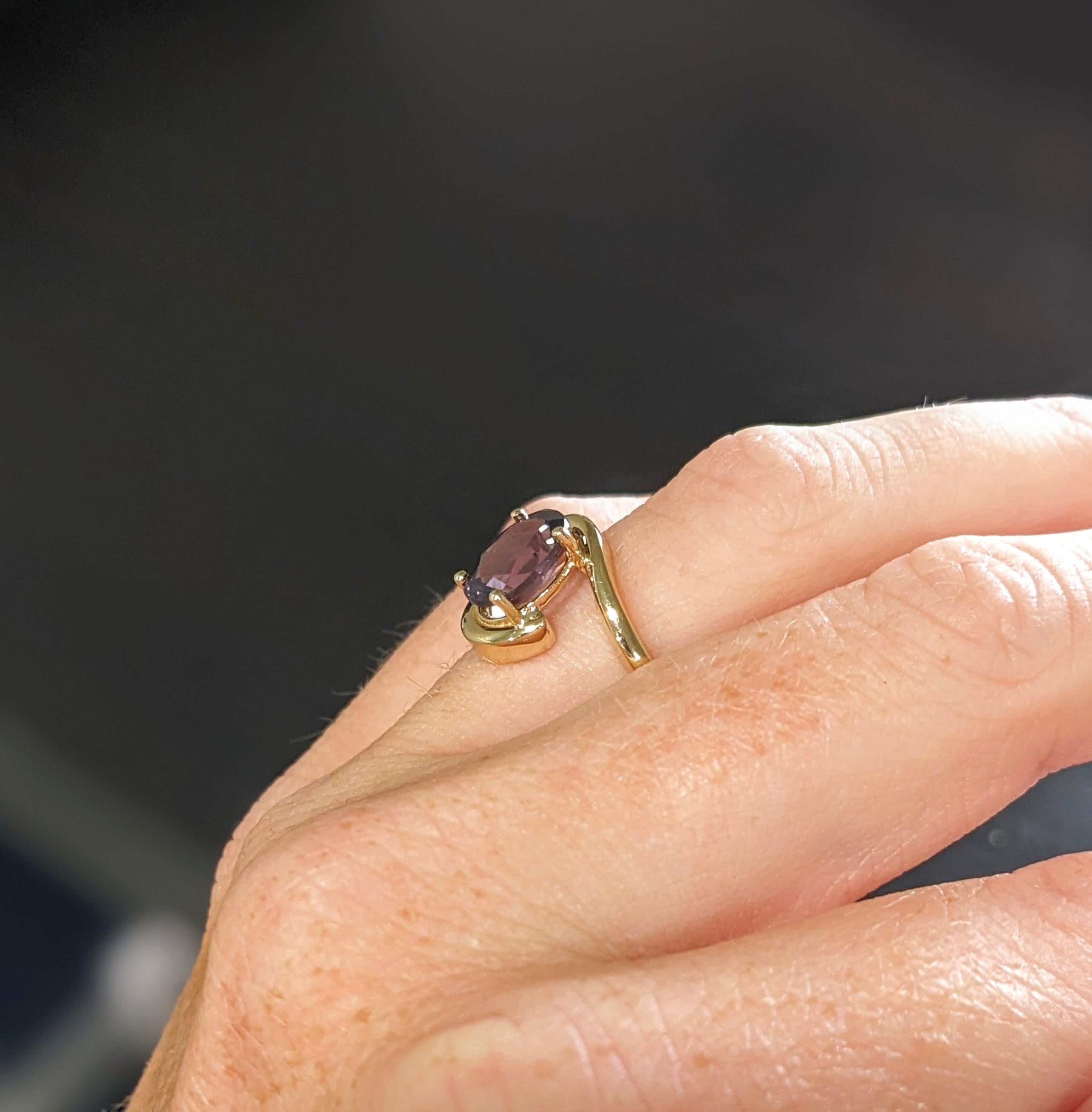 2.2ct Spinel Solitaire Ring in Solid 14K Yellow Gold Oval 9x7mm Bypass Ring For Sale at 1stDibs