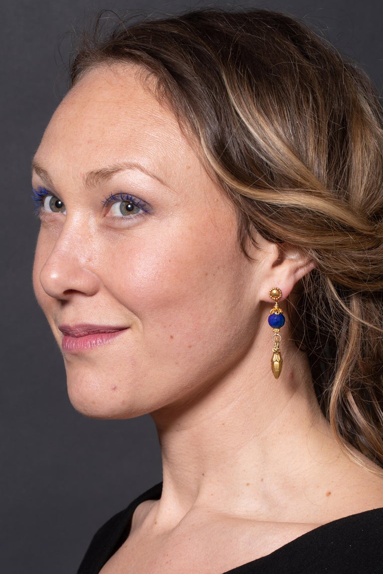 22 Karat Gold und Lapislazuli-Ohrringe von Deborah Lockhart Phillips im ...