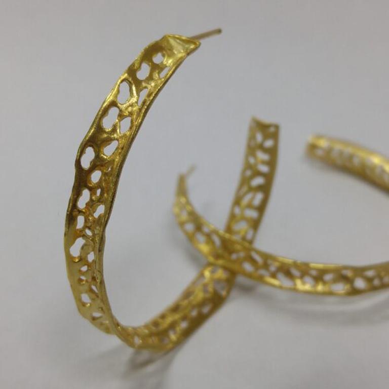 22k Gold Hoop Earrings For Sale at 1stDibs
