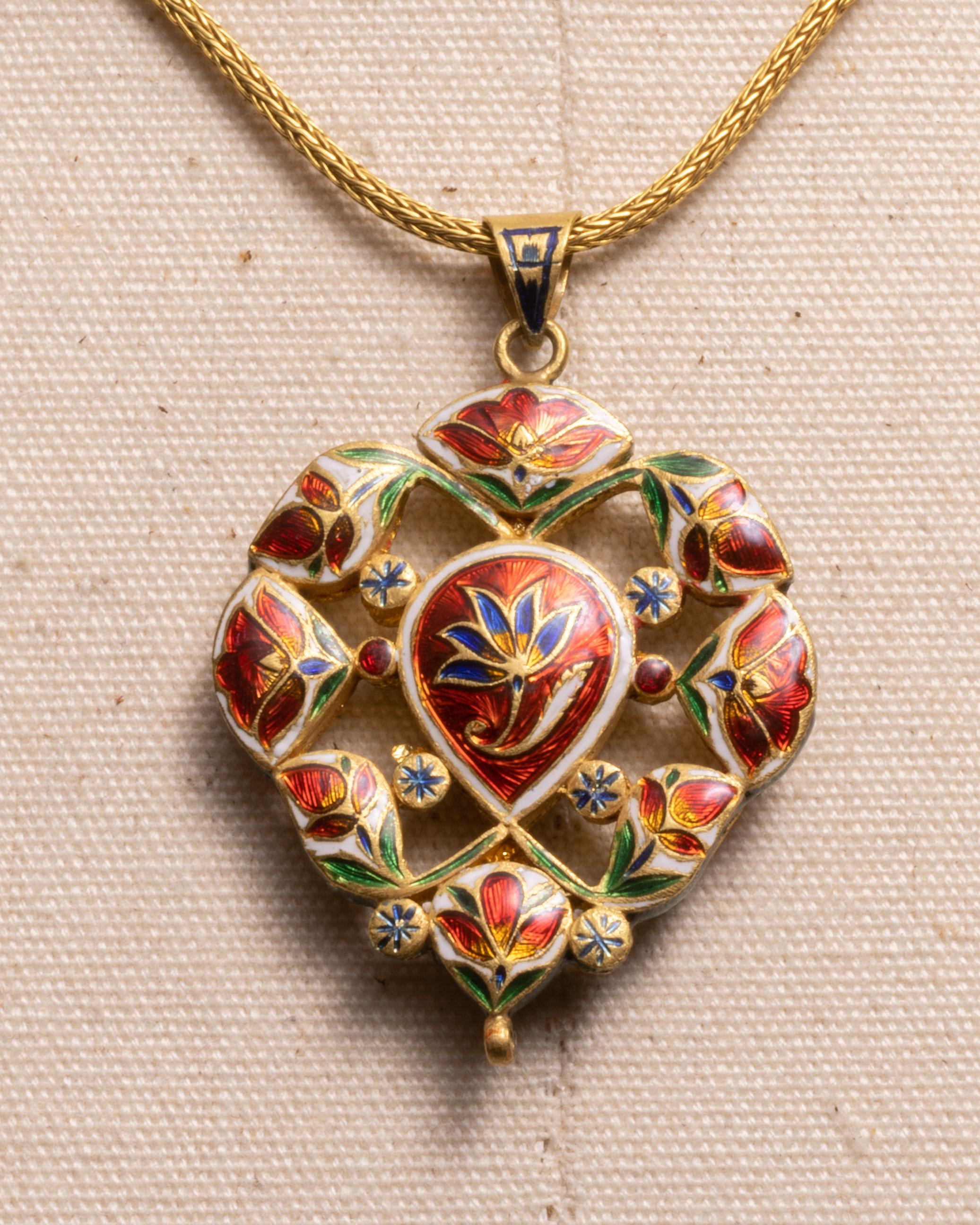 22K Gold NavaRatna Reversible Pendant Necklace For Sale at 1stDibs ...