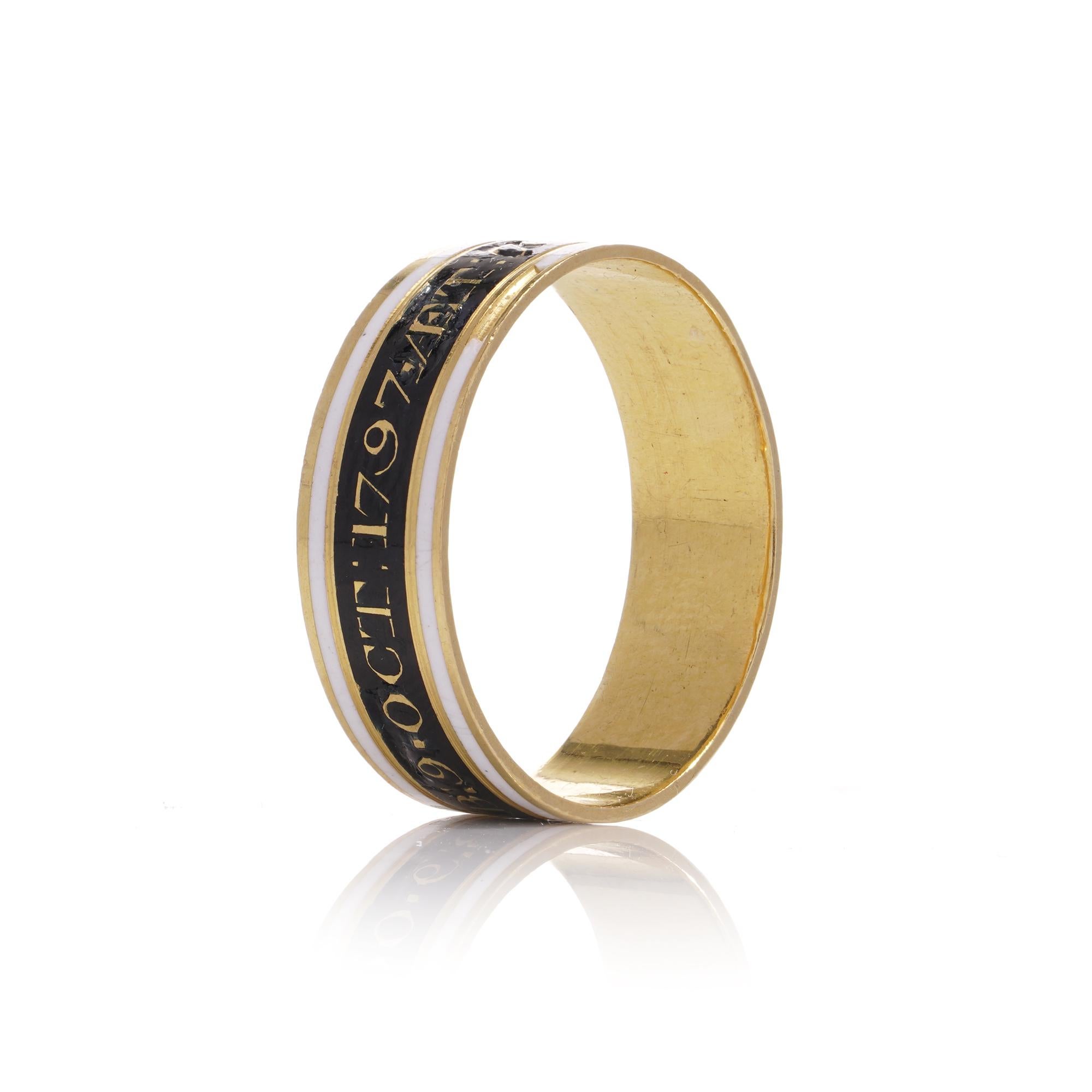 22kt Yellow Gold Mourning Ring with Enamel Band For Sale at 1stDibs