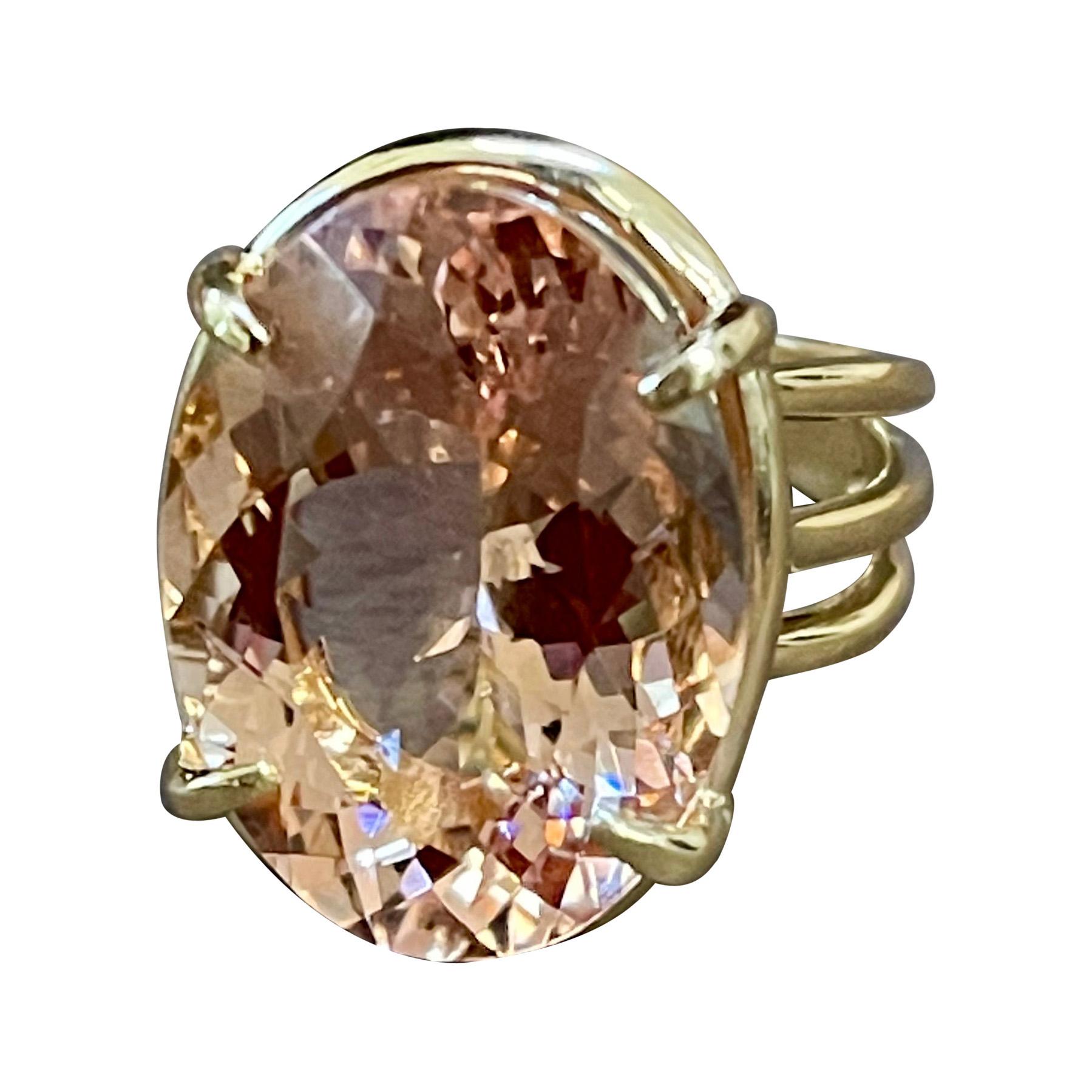 20 Carat Oval Shape Morganite Cocktail Ring 14 Karat Yellow Gold Estate ...