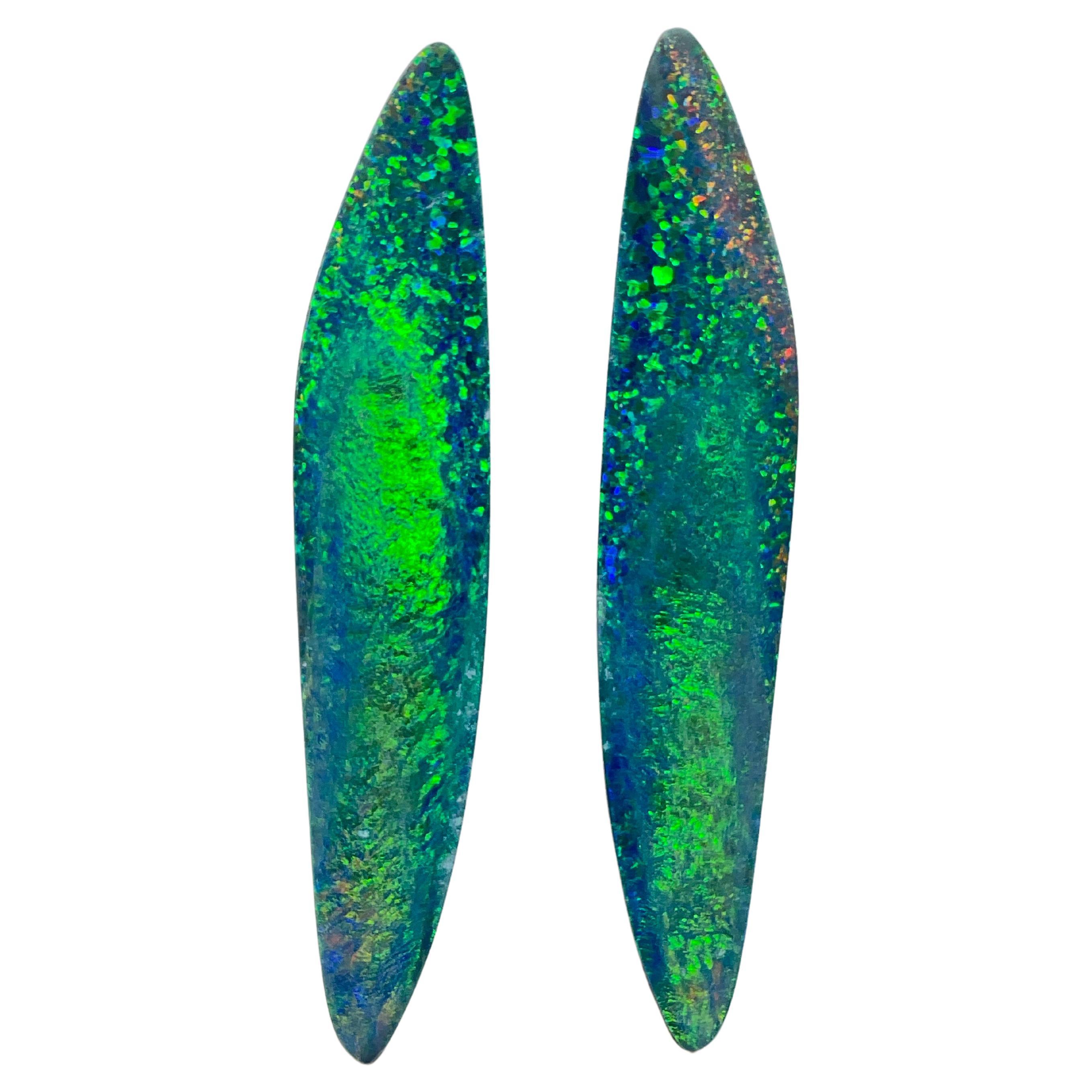 23.00 Carats Long rare Australian Opal Royal Green Flash blue play of ...