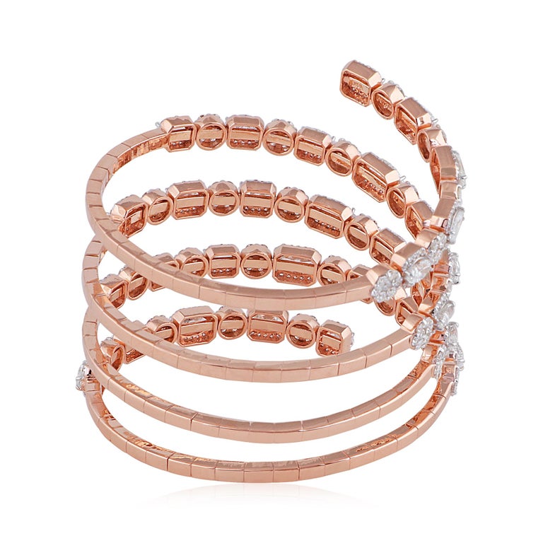 23.5 Carat SI Clarity HI Color Diamond Spiral Bangle Bracelet 18 Karat ...