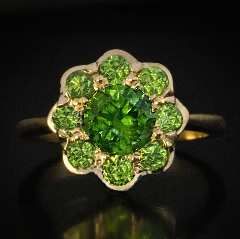 2.35 Carat Russian Demantoid 18k Gold Cluster Ring For Sale at 1stDibs