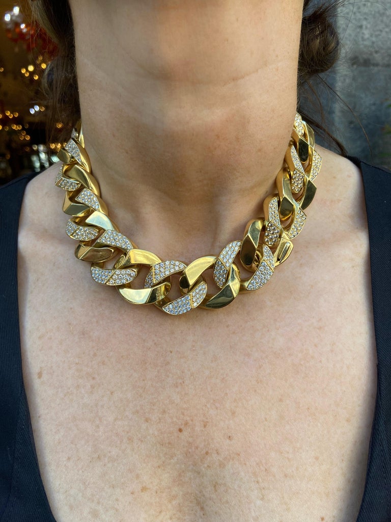 24 Carat Diamond Necklace and Bracelet in 18KT Yellow Gold For Sale at ...