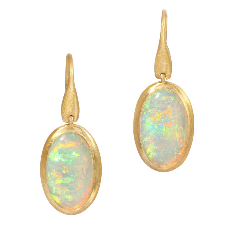 2.48ct Winton Australia Crystal Opal in 18k Matte Yellow Gold For Sale ...
