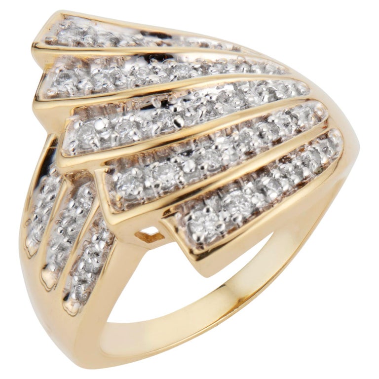 .25 Carat Diamond Yellow Gold Spray Cocktail Ring For Sale at 1stDibs
