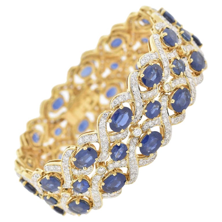 2.50 Carat Diamond and 32 Carat Sapphire Encrusted Link Bracelet For ...