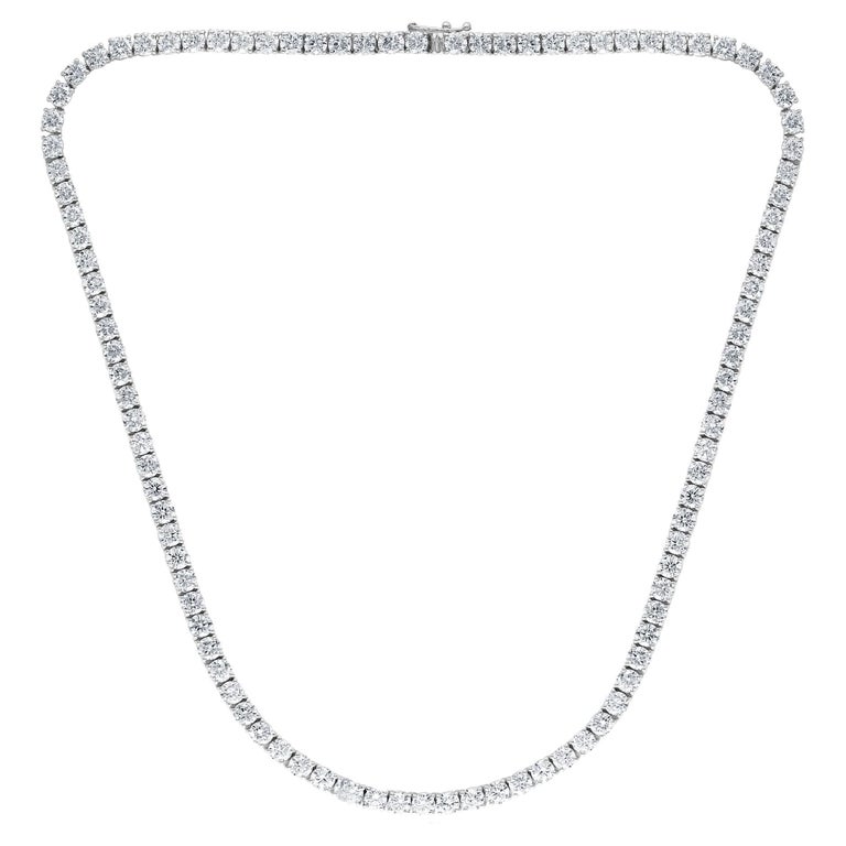 25.03 Carat Diamond Tennis Necklace in 14K White Gold For Sale at 1stDibs