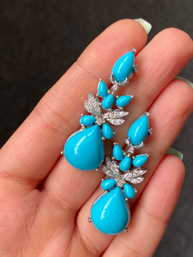 25.39 Carat Turquoise and Diamond 18 Karat White Gold Chandelier ...