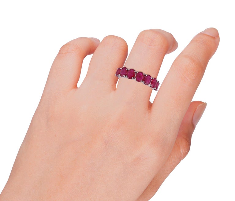 2.55 Carat Clear Ruby Half Band in 18k Gold For Sale at 1stDibs