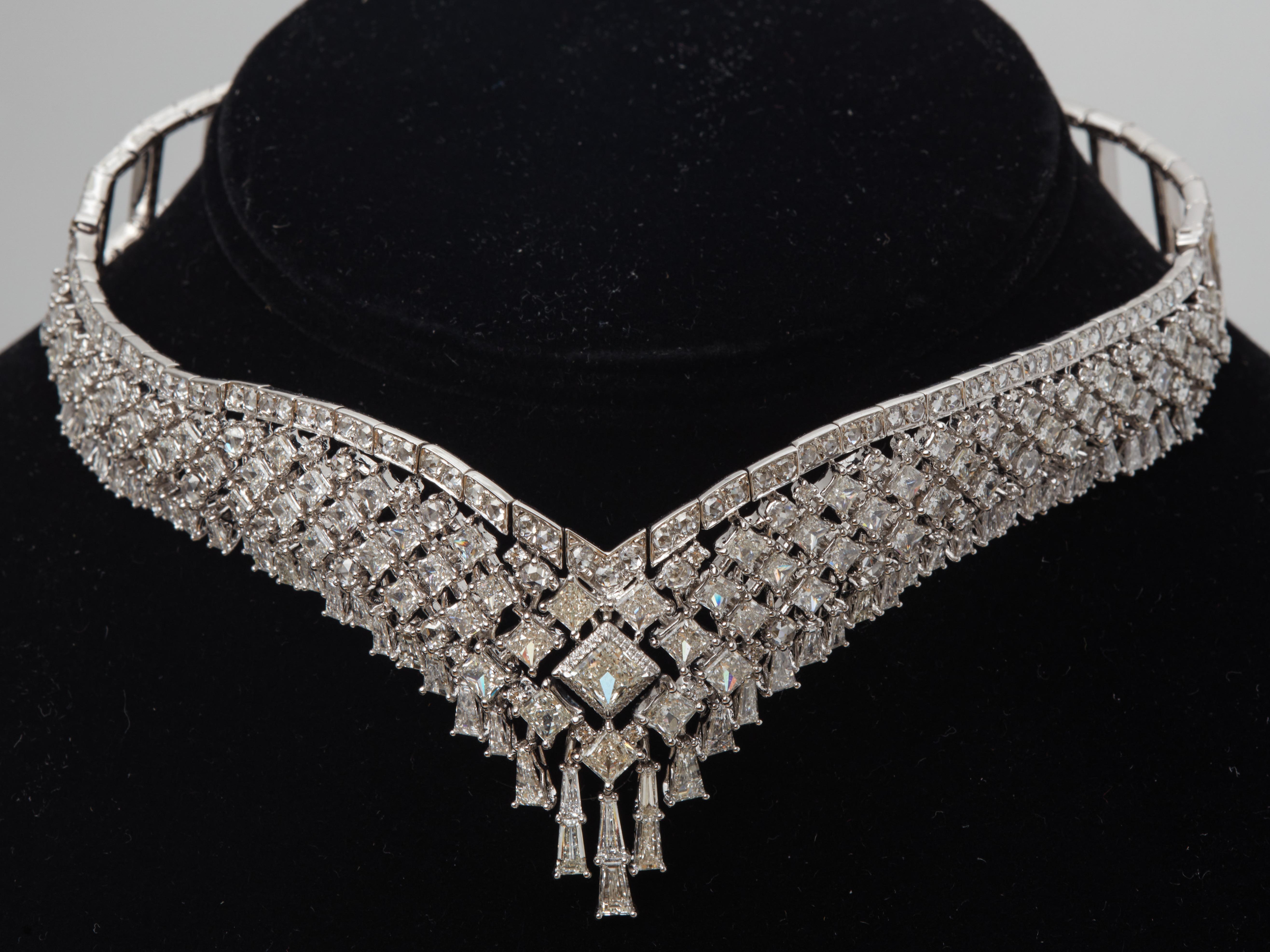 26 Carat Red Carpet Diamonds Choker Necklace, 18K White Gold by Novel ...