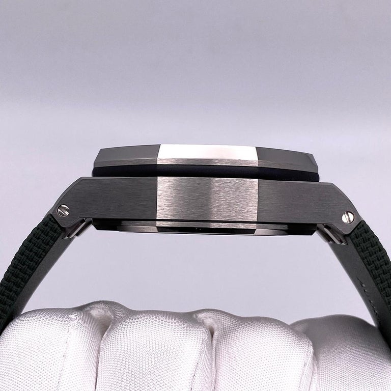 Audemars Piguet Royal Oak Offshore Titanium Green 26238TI.OO.A056CA.01 ...