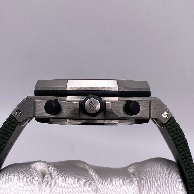 Audemars Piguet Royal Oak Offshore Titanium Green 26238TI.OO.A056CA.01 ...