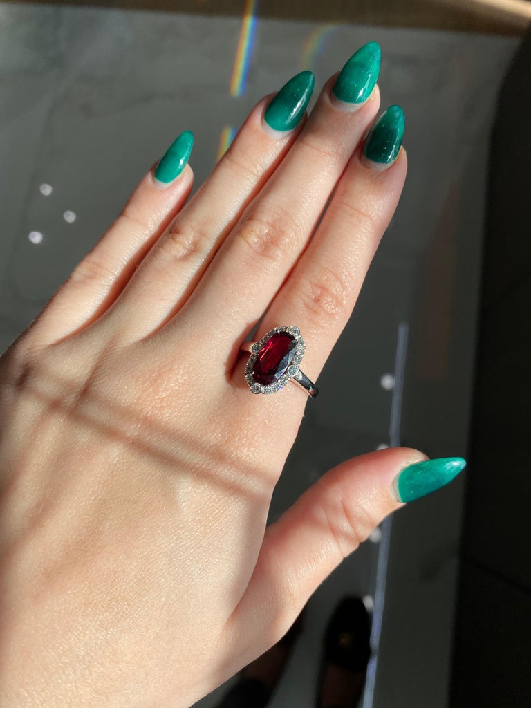 2.64ct GIA Certified Cushion Ruby with 0.40ct in Round Brilliant ...