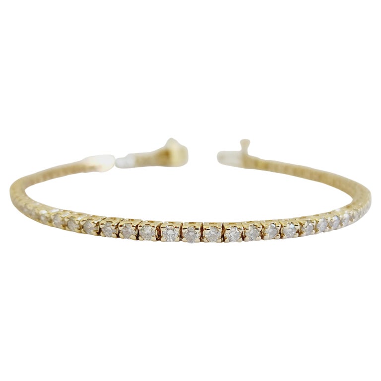 2.75 Carat Round Brilliant Cut Diamond Tennis Bracelet 14 Karat Yellow Gold For Sale at 1stDibs