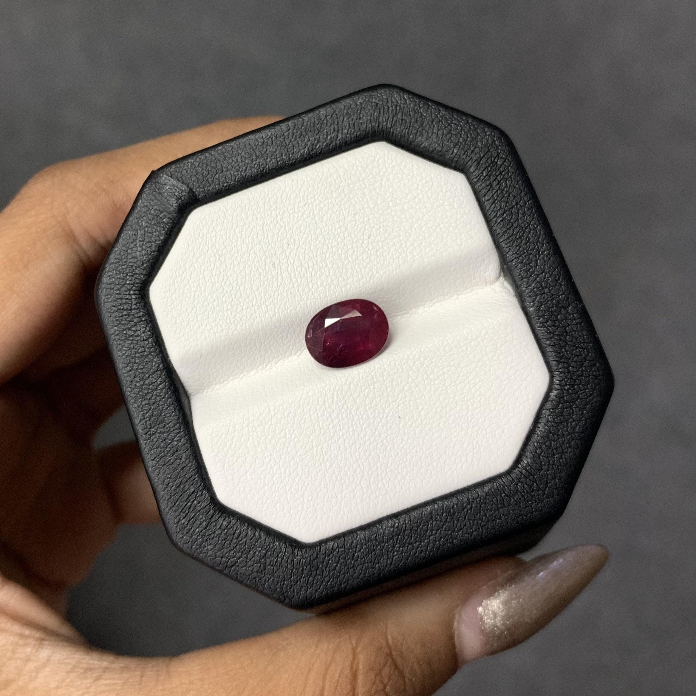 Natural Pigeon Blood Ruby 2.82 Carat Oval Shape Certified Ruby stone For Sale at 1stDibs ...