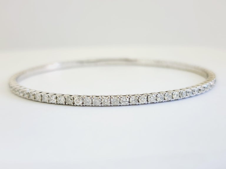 2.85 Carat Flexible Full Bangle White Gold 14 Karat Bracelet For Sale ...